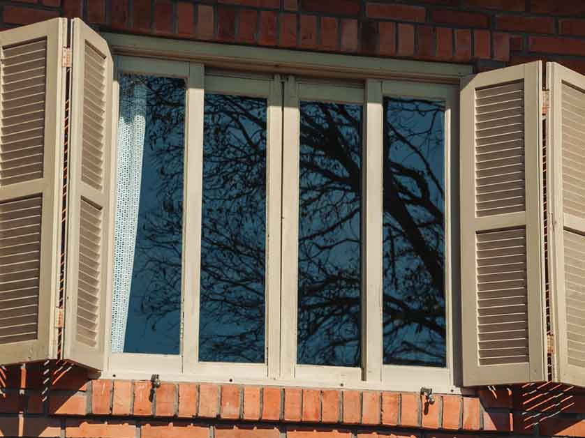 What Causes Discoloration in Windows?